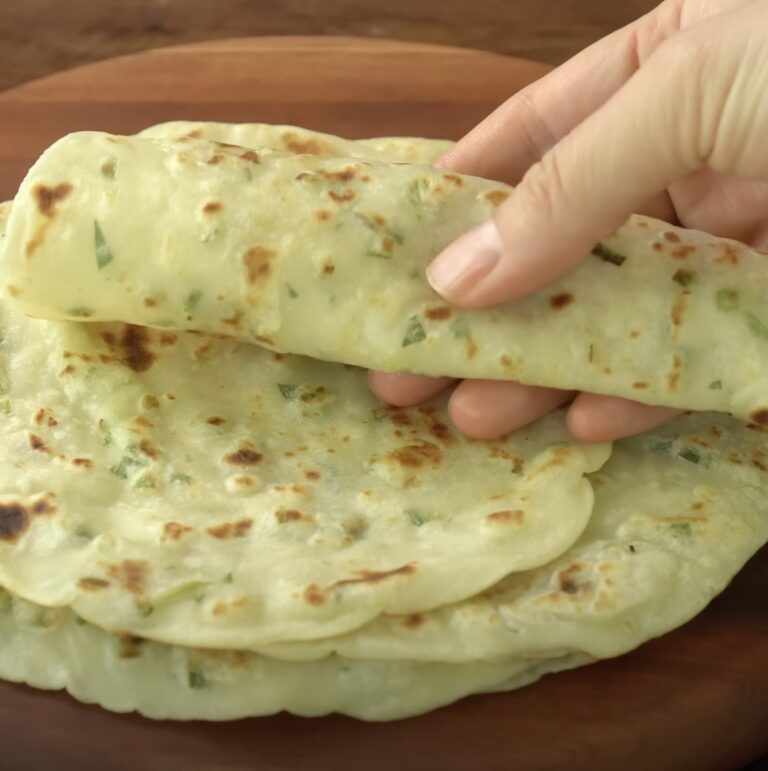 Super quick garlic flatbread recipe takes 3 minutes and doesn’t need ...