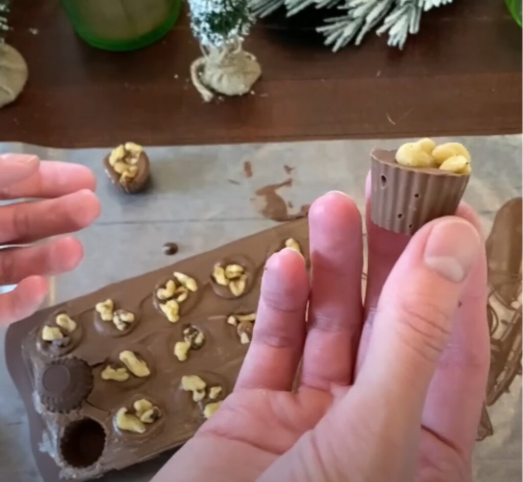 Guy shows how to make “fast and easy” holiday treats with just a ...