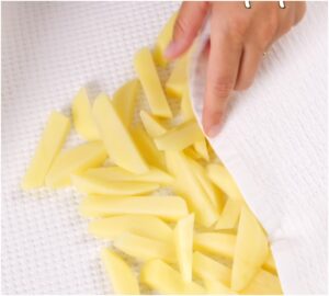 Woman shares recipe for delicious potato dish that tastes ‘better than ...